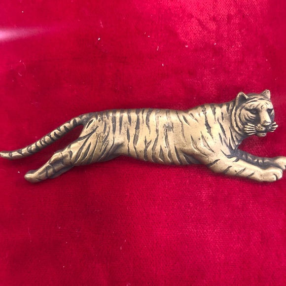 Jewelry | Vintage Tiger Pin | Poshmark